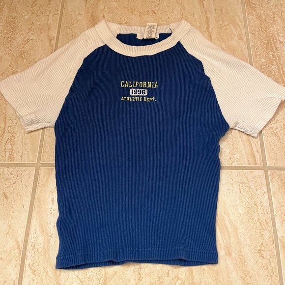 Tilly's | Tops | Tillys Blue And White California Ribbed Crop Top ...